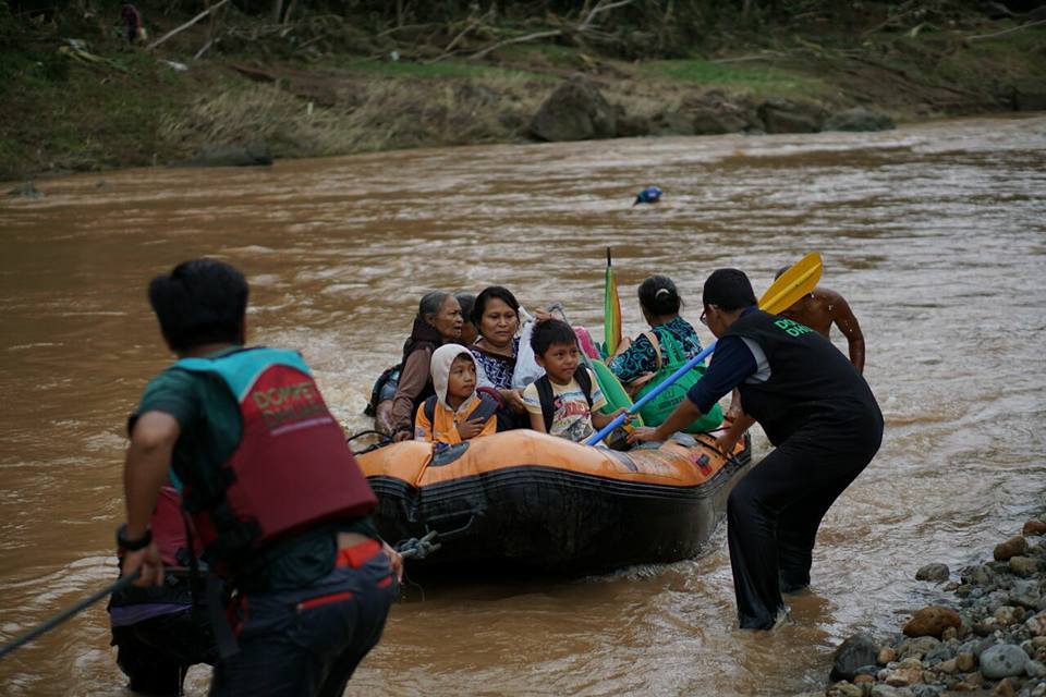 5 Manfaat yang Kamu Dapatkan Ketika Menjadi Relawan - UNJKita.com